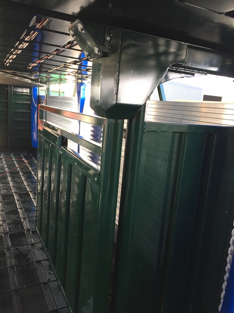 Remote Control Cattle 3/4 Cattle Gate | Truck Art